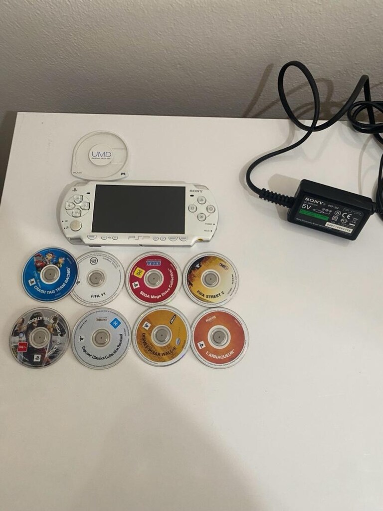 Sony psp 2004 İNDİRİMDE!! | Türkiye'deki İkinci El Eşyaları Al & Sat ...
