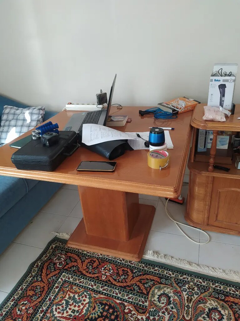 Çalisma masasi - Mobilya - 1675801445