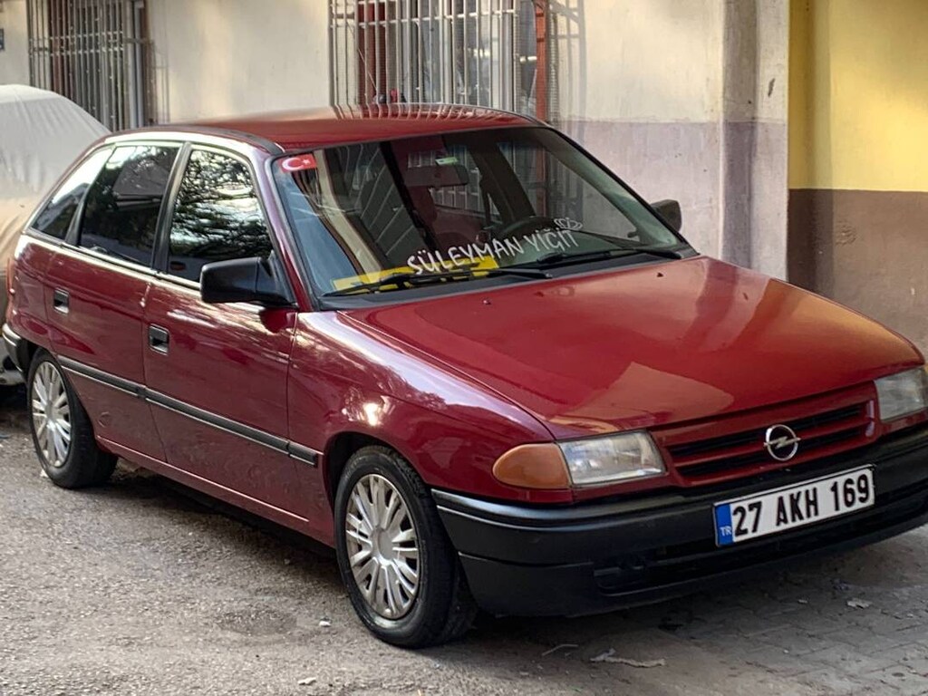 Astra F 94 - Araba - 1683216975
