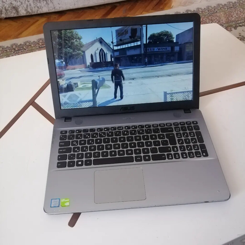 Asus Laptop - Dizüstü Bilgisayar - 1684758948