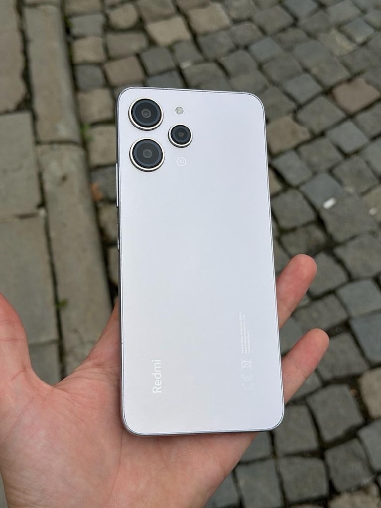 XİAOMİ REDMİ 12 ~ 8 RAM 256 GB ~ ÇİFT SİM KAYITLI - Sıfırından Uygun ...