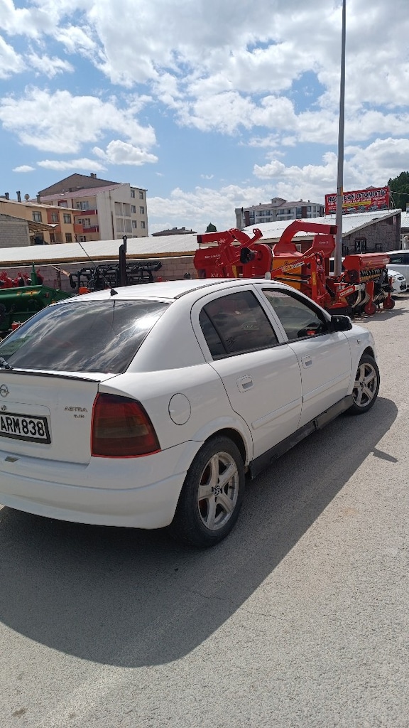 Opel Astra gl - Araba - 1685115219