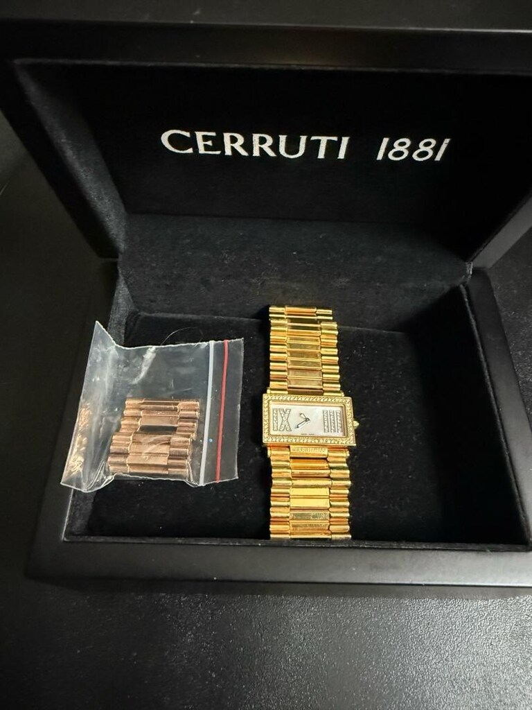 Cerrutti 1881 saat - Sıfırından Uygun Fiyata Al