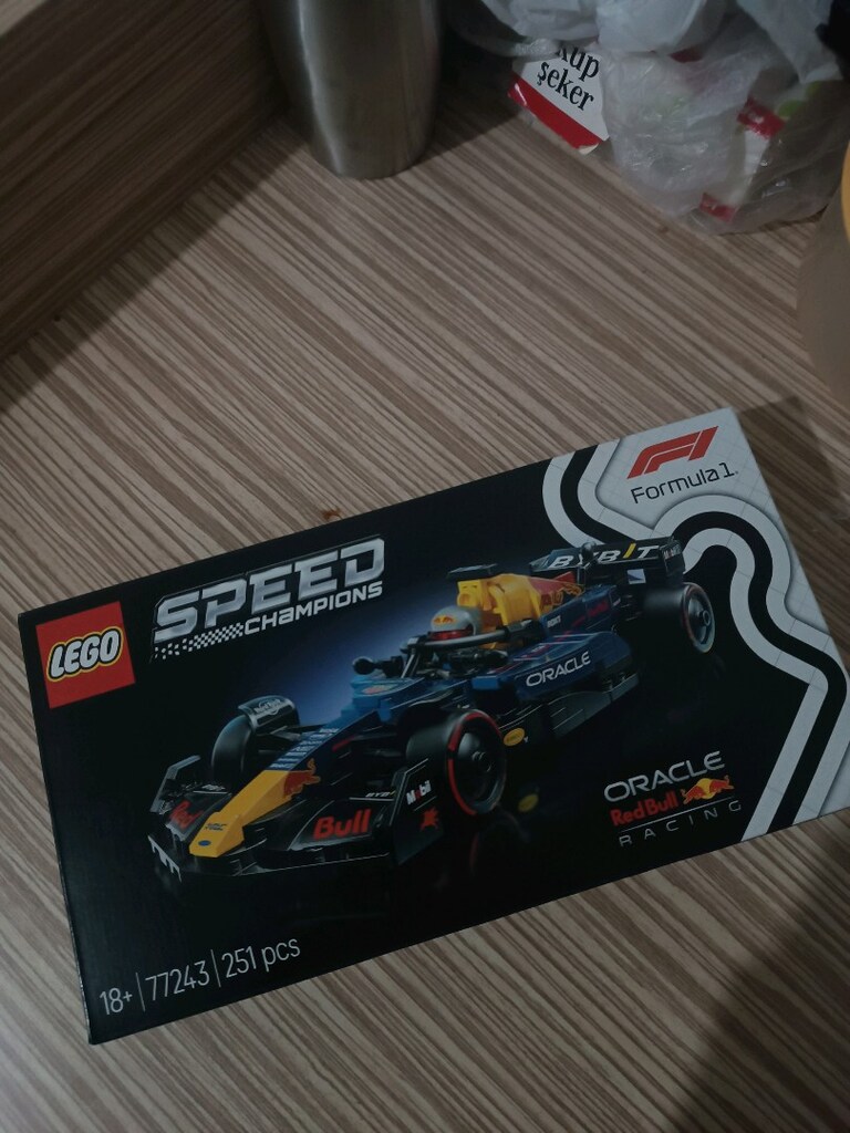 LEGO F1 Oracle REDBULL Speed Champions Seti. - Sıfırından Uygun Fiyata Al