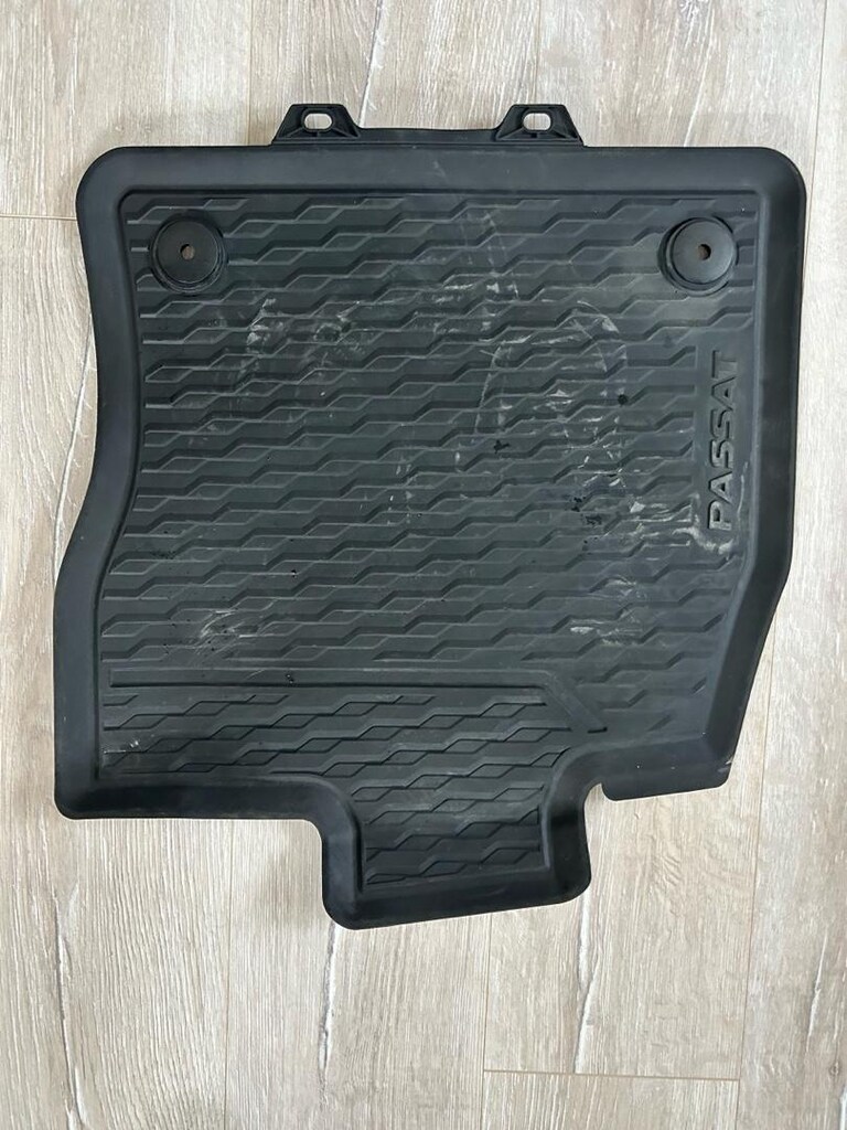 B8 passat orjinal paspas takımı ve yanında havuz bagaj paspası - letgo ...
