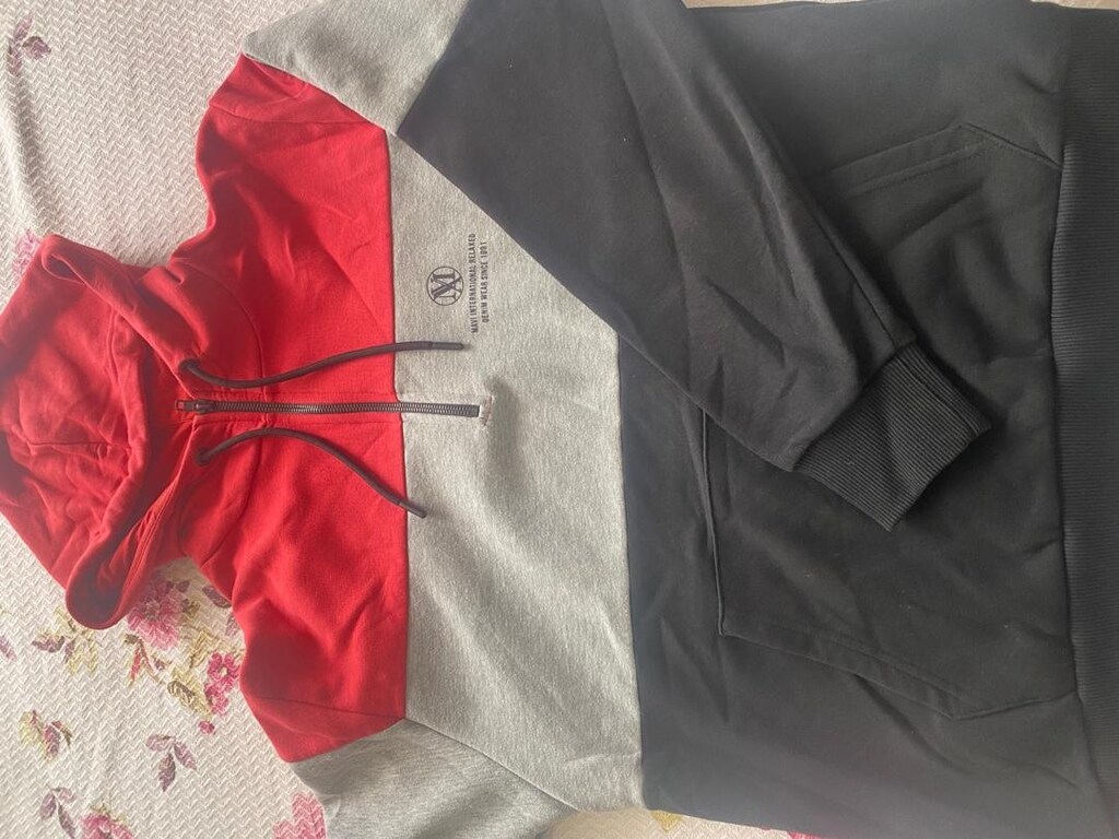 erkek sweat | Türkiye'deki İkinci El Eşyaları Al & Sat - Letgo