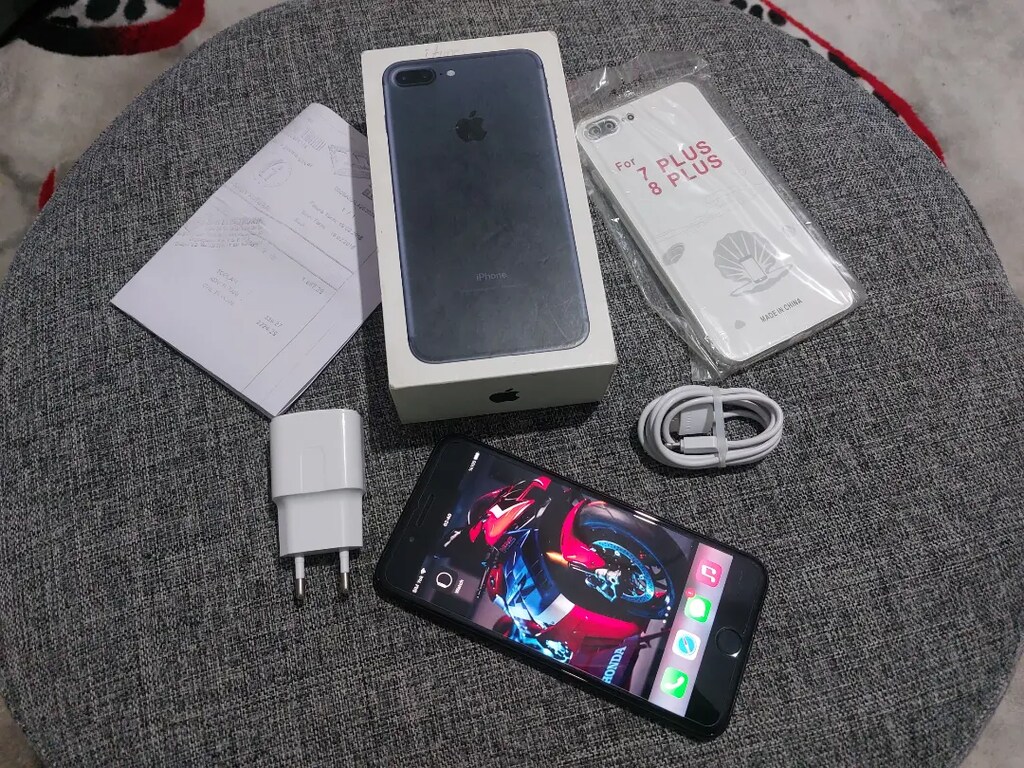 IPHONE 7 PLUS JETBLACK.BATARYASI YENİ DEGIŞTİ 1250 TL YE OYÜZDE PİL SA ...