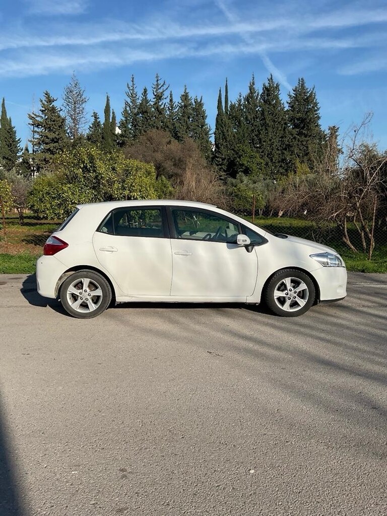 2013 model Toyoto Auris | Türkiye'deki İkinci El Eşyaları Al & Sat - Letgo