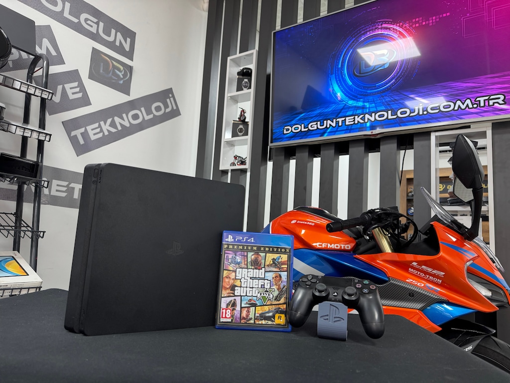 PlayStation 4 Slim 500GB Tek Kol + Grand Theft Auto 5 (GTA 5) Oyun CD ...