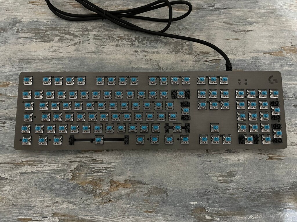 Logitech G513 Carbon Blue Switch Kablolu Mekanik Oyuncu Klavyesi ...