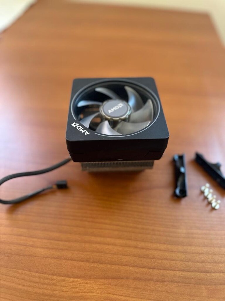 AMD Wraith Prism Renkli LED Rgb işlemci Soğutucu Fan Sorunsuz | Türkiye ...