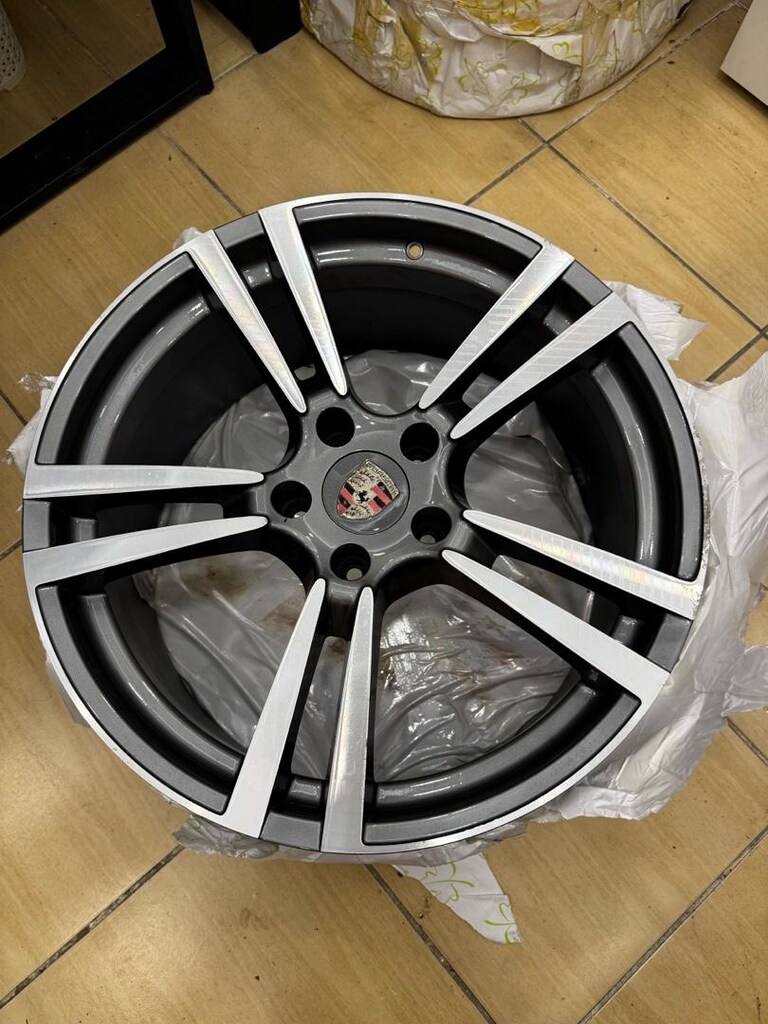 Porsche 21 Inç jant takımı - letgo'dan Sıfırından Uygun Fiyata Al