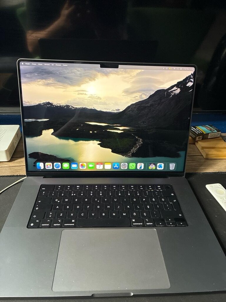 Macbook M1 PRO 16inç | Türkiye'deki İkinci El Eşyaları Al & Sat - Letgo