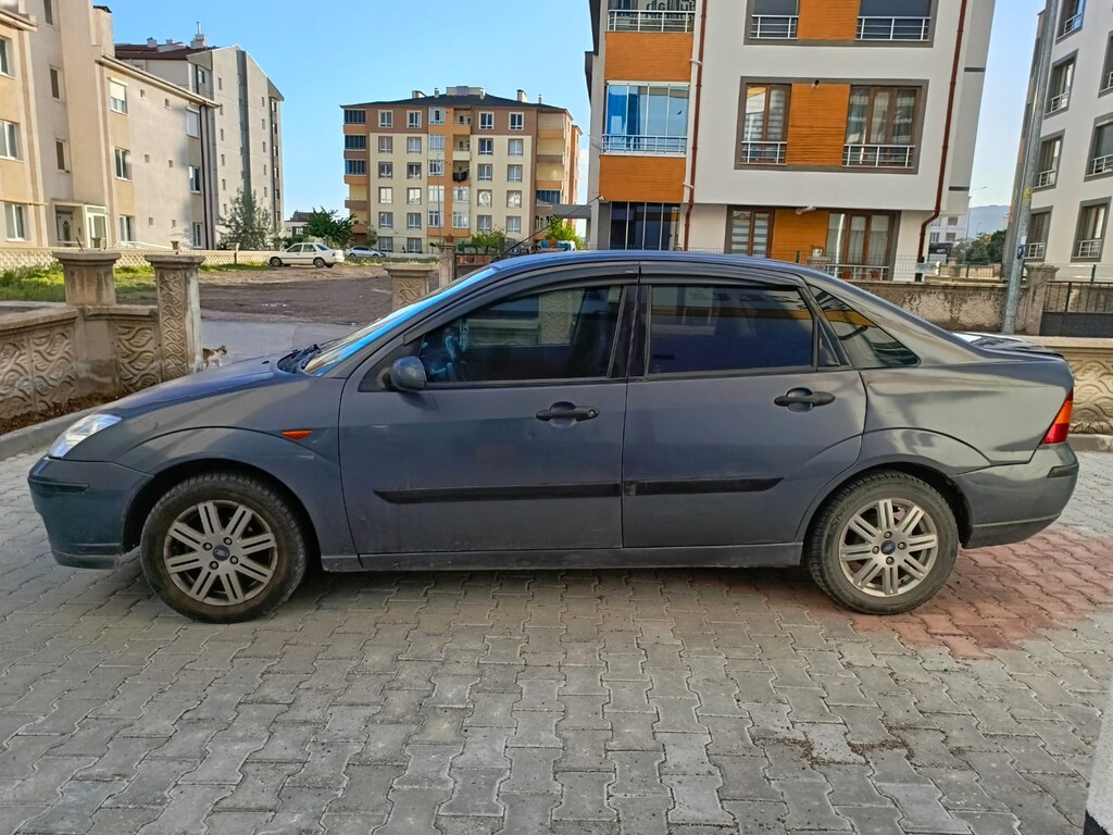 Ford focus collectioun - Araba - 1682836464