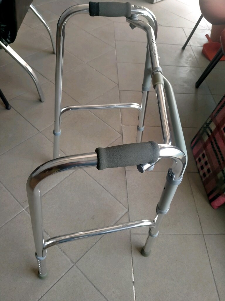 engelli yürüteç | Türkiye'deki İkinci El Eşyaları Al & Sat - Letgo