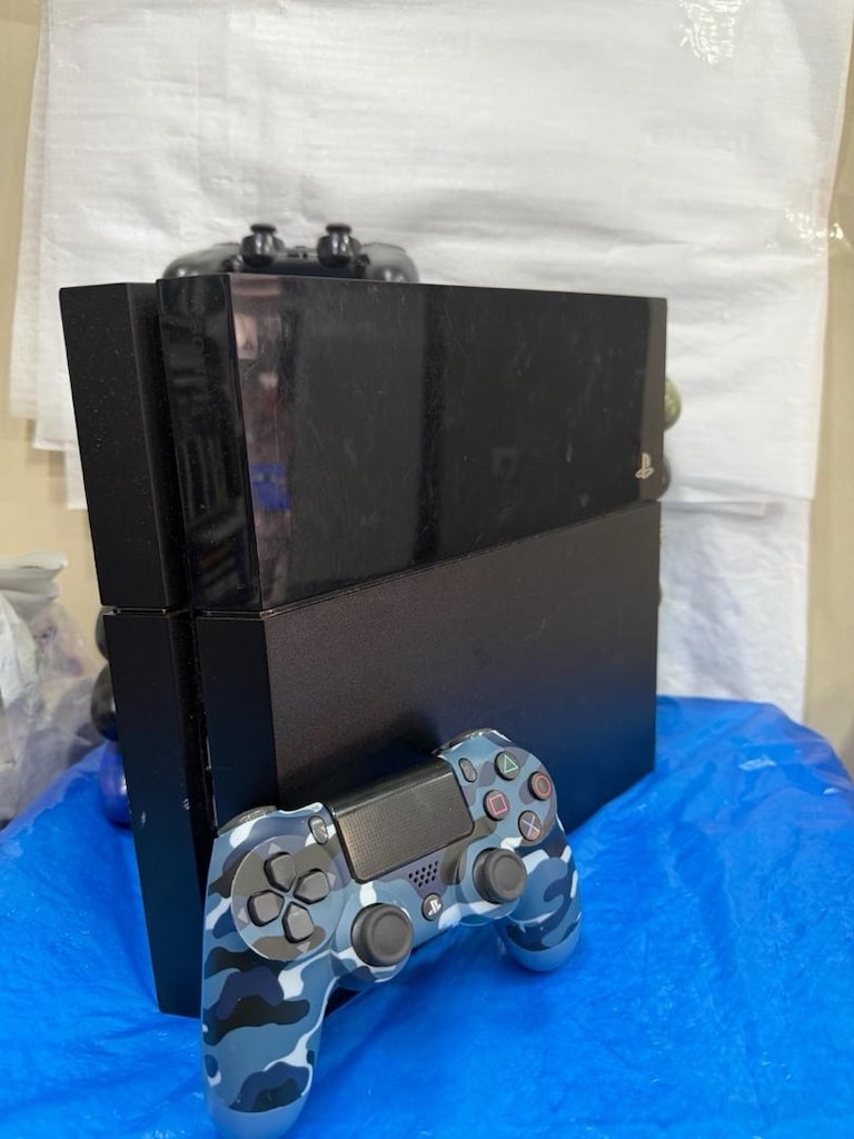 PS4-FAT PARLAK KASA FULL OYUNLU PRIMEKONSOL - letgo'dan Sıfırından ...