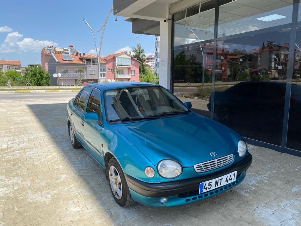 99 MODEL TOYOTA COROLLA - Araba - 1676179306