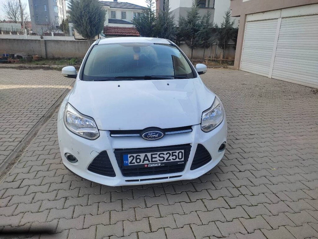 FORD FOCUS 2012 STYLE HATCHBACK - Araba - 1678598404