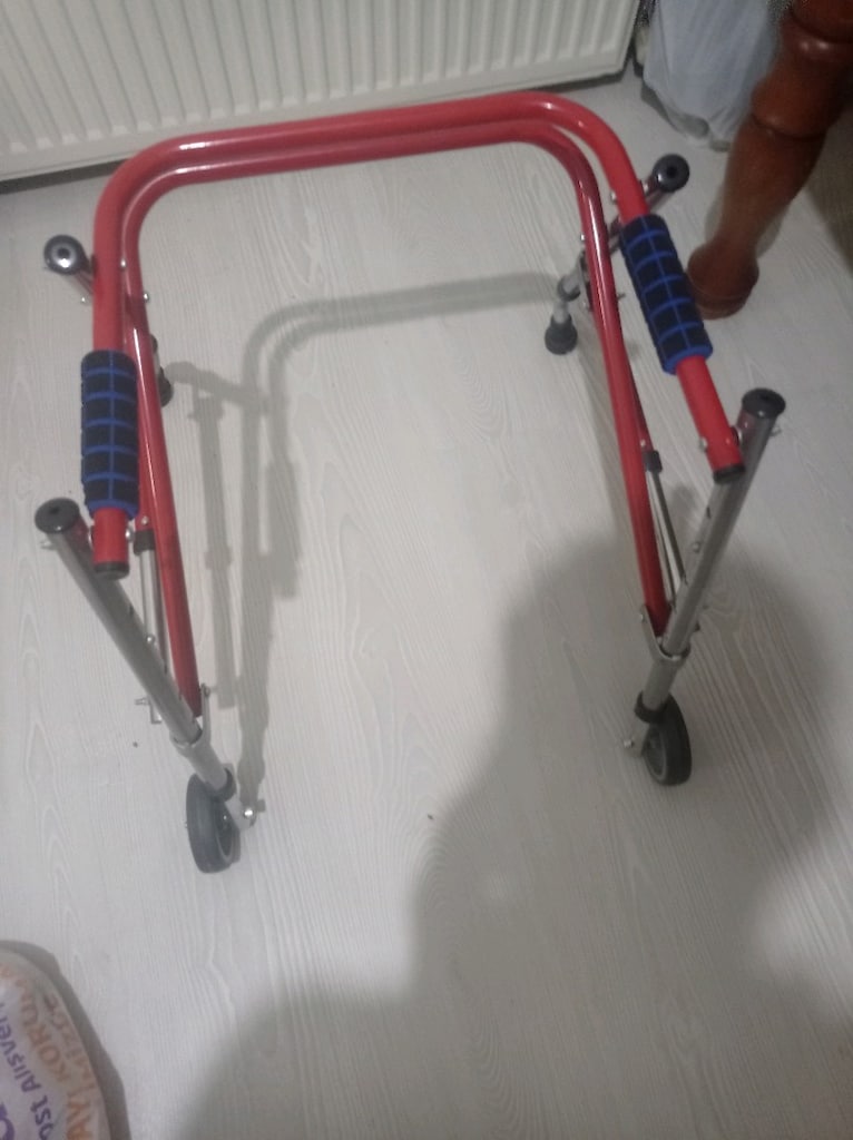 Çocuk engelli yürüteç - Egzersiz Aletleri - 1692079447