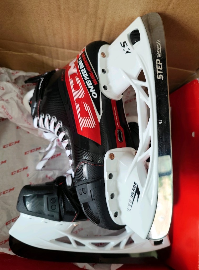 CCM JetSpeed FT4 Pro INT Wide - Buz Hokeyi Pateni - letgo'dan ...