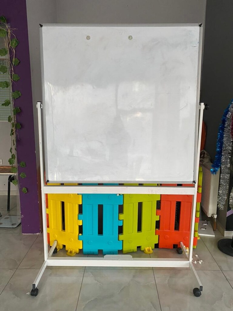 Tekerlekli büyük yazı tahtası - Mobilya - 1683160051