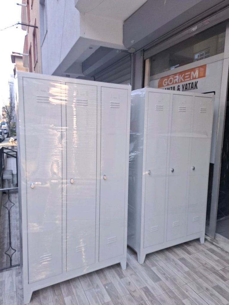 6 GÖZLÜ METAL SOYUNMA DOLABI ÜCRETSİZ TESLİMAT - letgo'dan Sıfırından ...