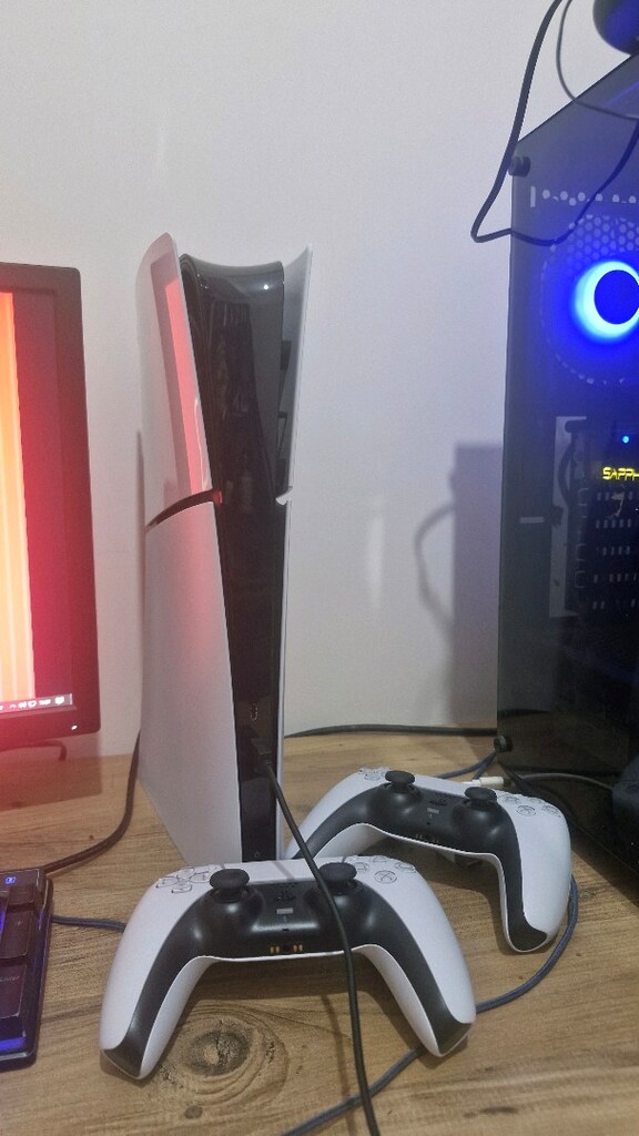 PS5 Slim 2 Kol+Ps plus | Türkiye'deki İkinci El Eşyaları Al & Sat - Letgo