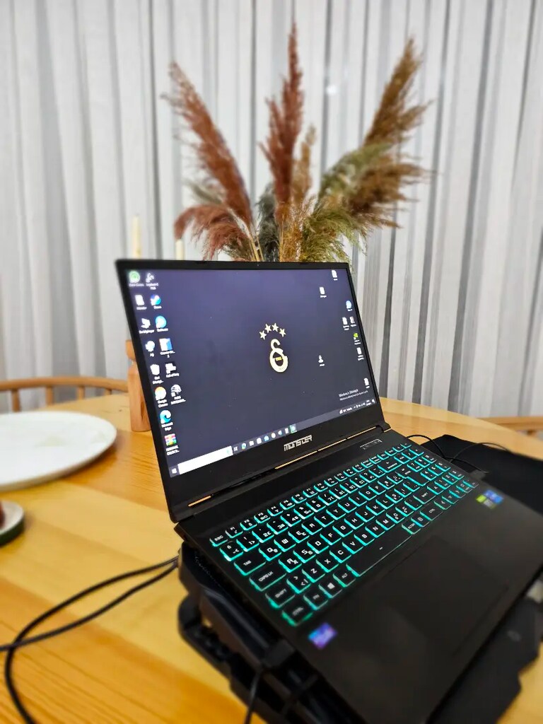 Monster Gaming Laptop - Dizüstü Bilgisayar - 1670913635